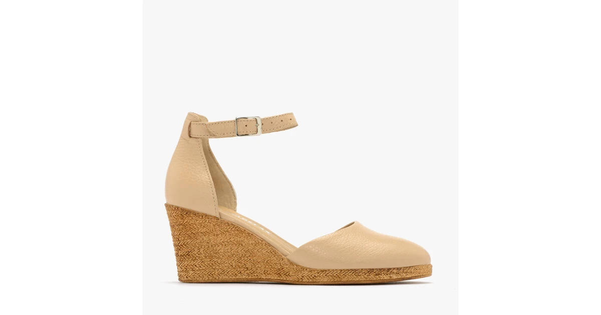 Beige platform pumps