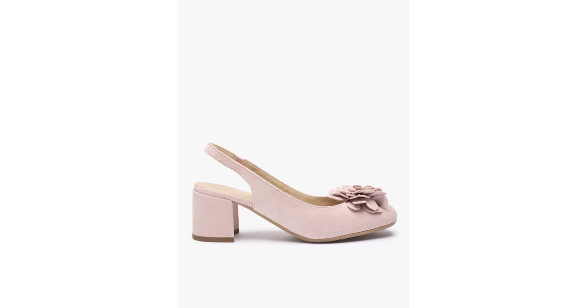Light pink slingback heels with flower